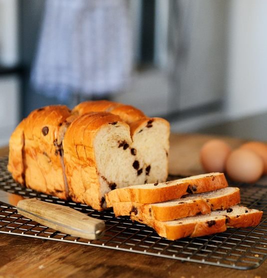 Chocolate Chip Brioche – 2 Ct – Le Chic Pâtissier